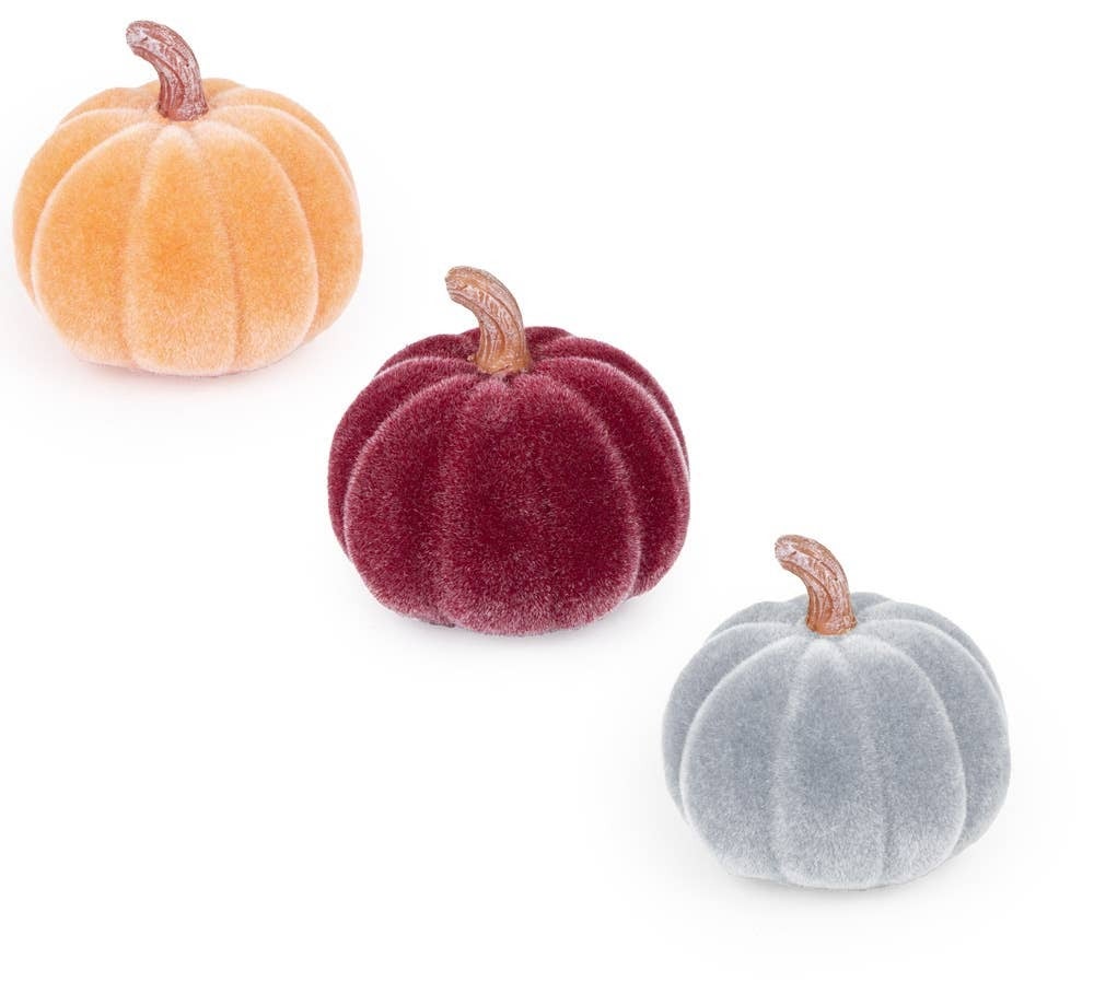 Mini Velvet Fall Pumpkins | Serendipity & The Brew